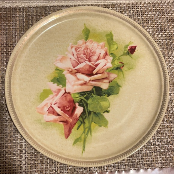 VICTORIAN TRADING | Accents | Victorian Trading Cd Plate | Poshmark